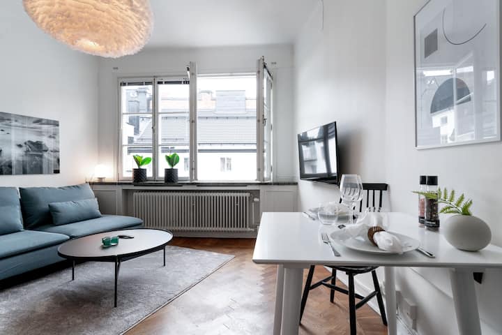 Fantastisk Lägenhet På Bästa Adress I Södermalm - Stockholm