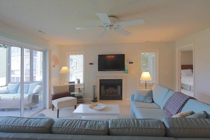 Your Beach Home Away From Home - Rehoboth Beach, DE