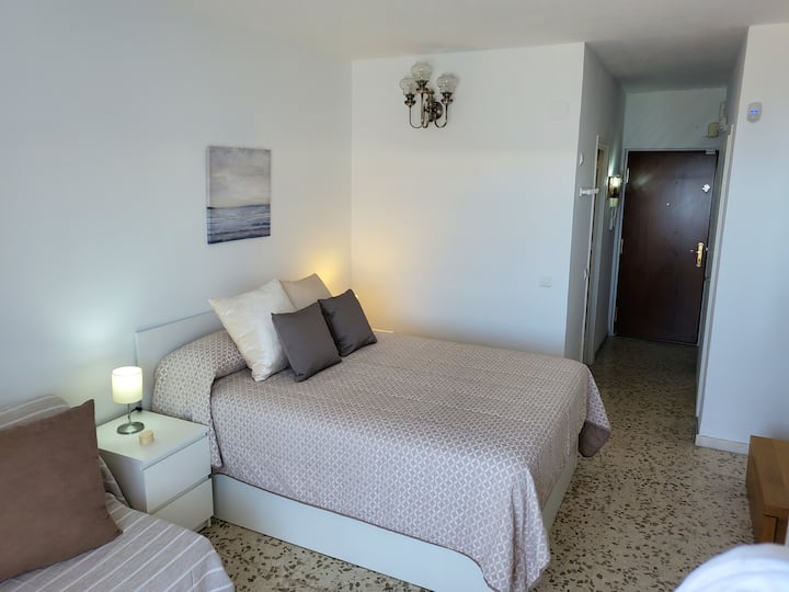 Estudio Con Terraza, Playa A 5 Minutos. - Municipality of Torremolinos