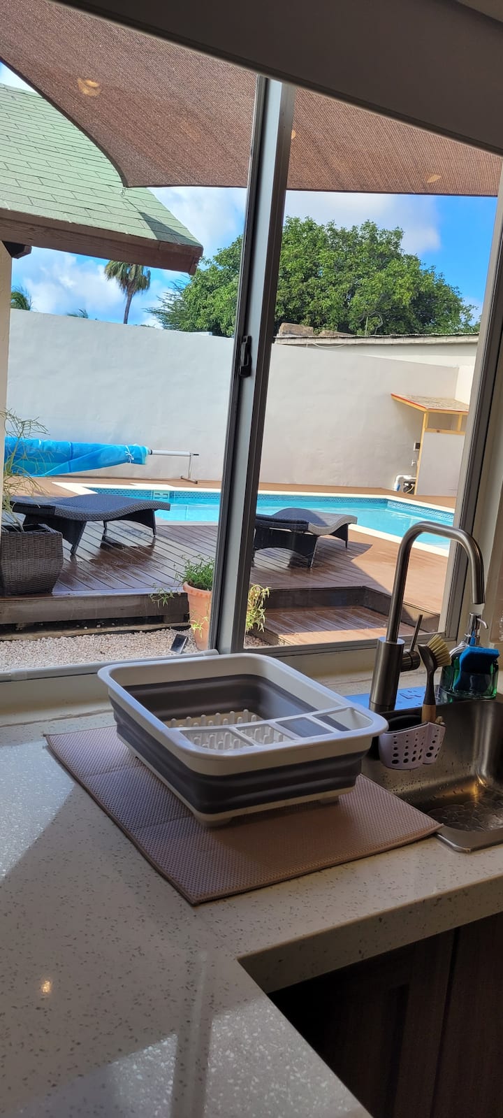 Urban Oasis Garden Studio - Aruba