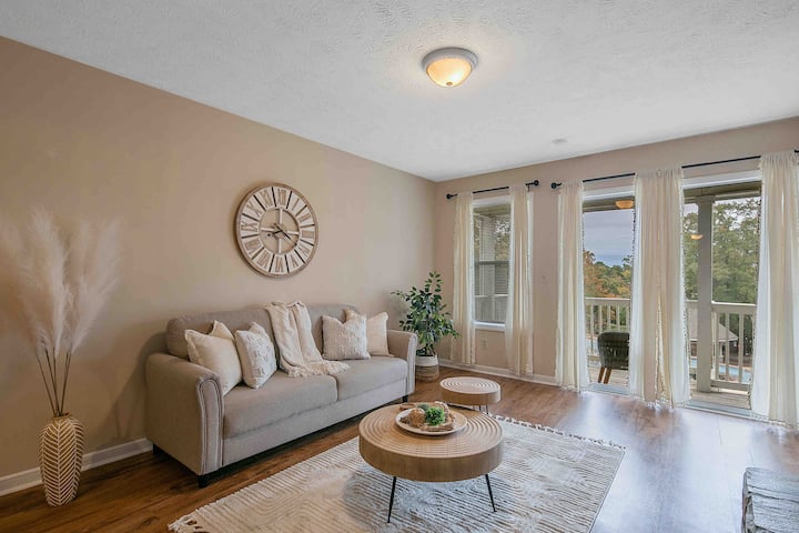 | The Bohemian Vibe | - Fayetteville, NC