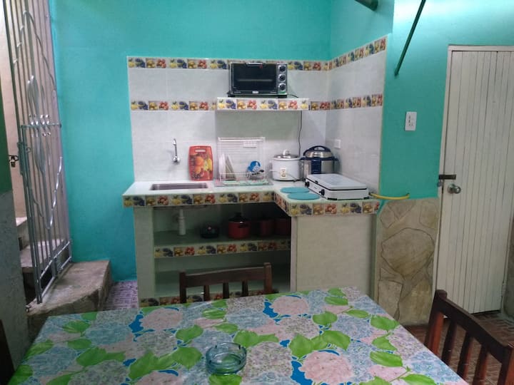 Bonita Habitación En Casa Familiar - Cuba