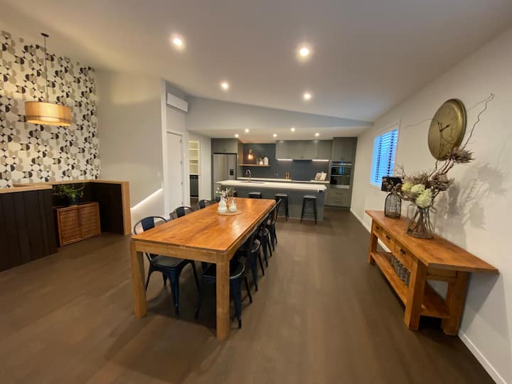 Luxury Escape In Cbd - 10 Min Drive To The Beach - Tauranga