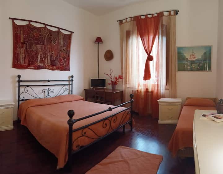 20minuti Firenze: Stanza Per 3, Con Bagno - Vinci
