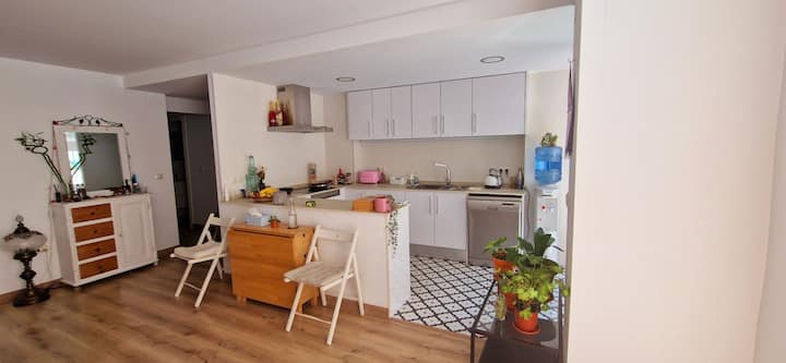 Hermosa Habitación Con Baño Privado - Valencia
