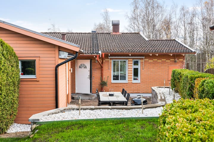 Mysigt Hus 10 Min Från Centrala Gbg & Naturnära - Mölndal