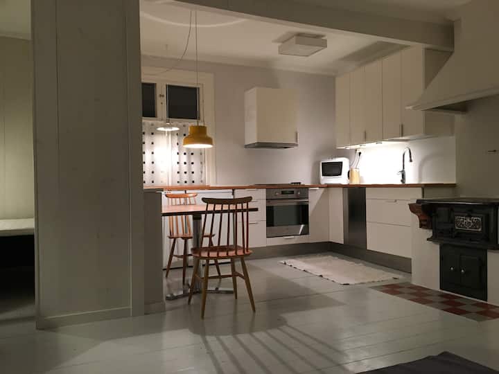 Nice Apartment In An Old Västerbotten House - Umeå