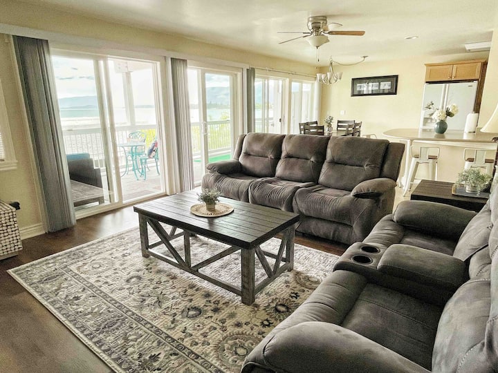 Skipping Rock Retreat ~ On Flathead Lake - Polson, MT