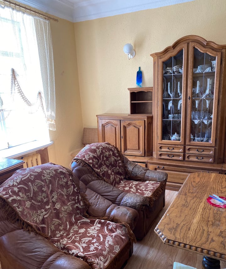 3-х комнатная сталинка в тихой части города - Черноморск