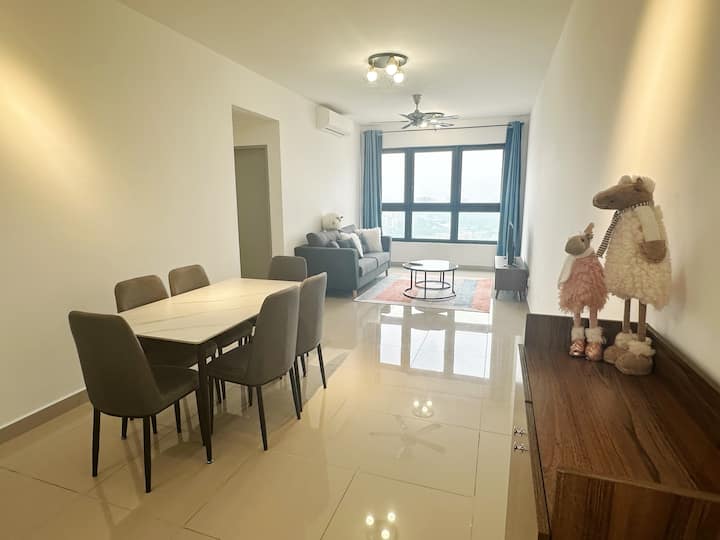 M Vertica 3br, 53th Flr, Near Sunway Velocity, Trx - Kuala Lumpur