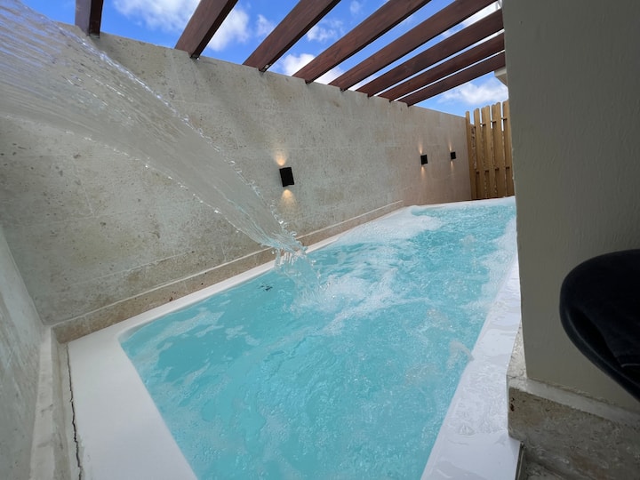 Villa C/jacuzzi, Punta Cana. 4bdr - 10pax - Punta Cana
