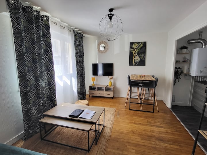 Appartement T2 Centre-ville - カンペール