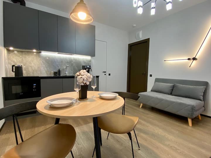 B/artstudio Nevsky(23m) - Saint Petersburg, Russia