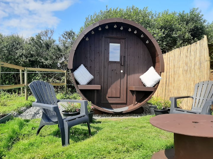Sea View Glamping Barrel - Lizard