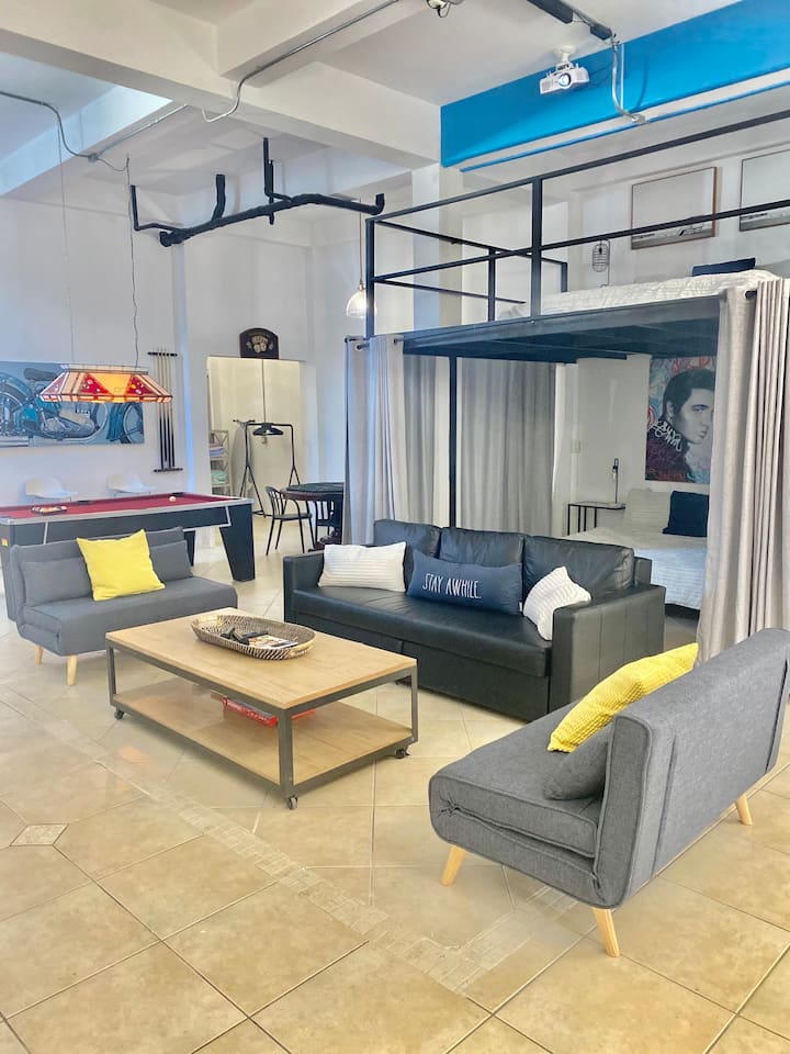 Ocean Loft Fun&modern Walking Distance Tothe Beach - San Juan