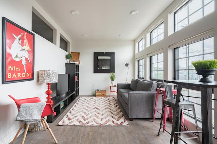 Modern Flat - Short North - Free Parking - Columbus, OH