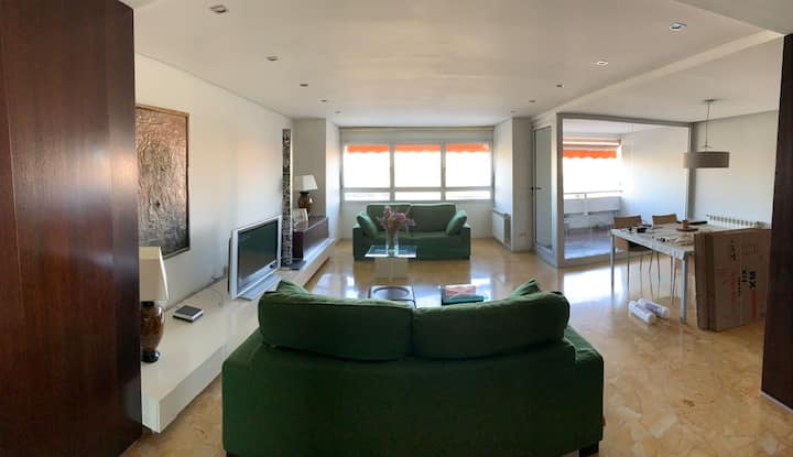 Piso Moderno Reformado Por Arquitecto En El Centro - Valencia
