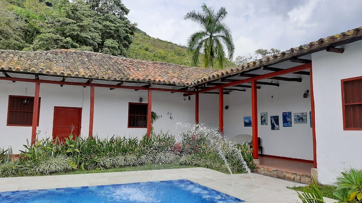 Finca San Antonio  A 90 Minutos De Bogota - Fusagasugá