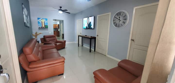 Home With Swimming Pool Bello Horizonte 1 Managua - Managua