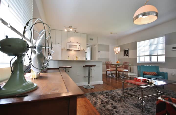 Retro Mod Cottage - Miami, FL