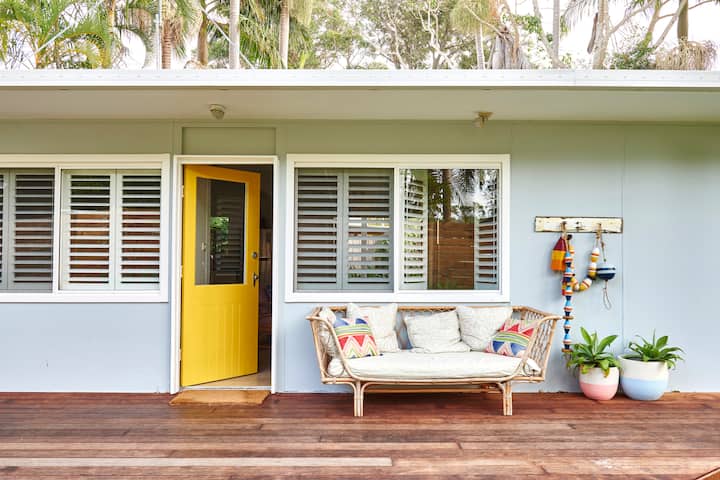 Palm Tree Cottage - Family Friendly - Dog Friendly - Byron Bay