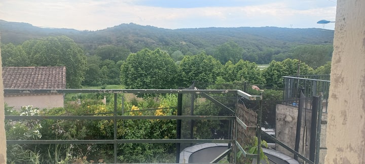 Studette Indépendante - La Colle-sur-Loup