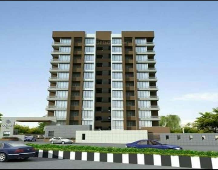 Vhhs Family Service Apartment, #9825133678vip Road - Surat