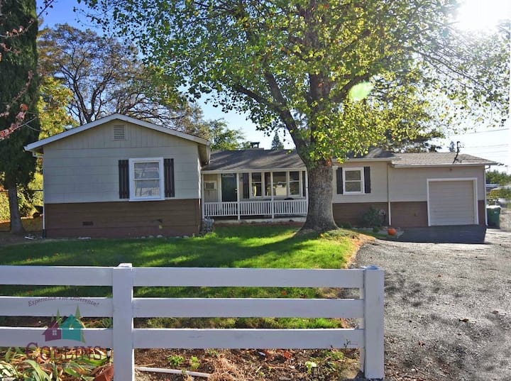 "Wild West Place: Spacious Home In The Sierra's - Nevada City, CA