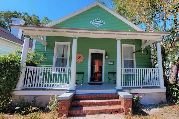 A Little Old, A Little New, And Perfectly Quaint! - Wilmington, NC