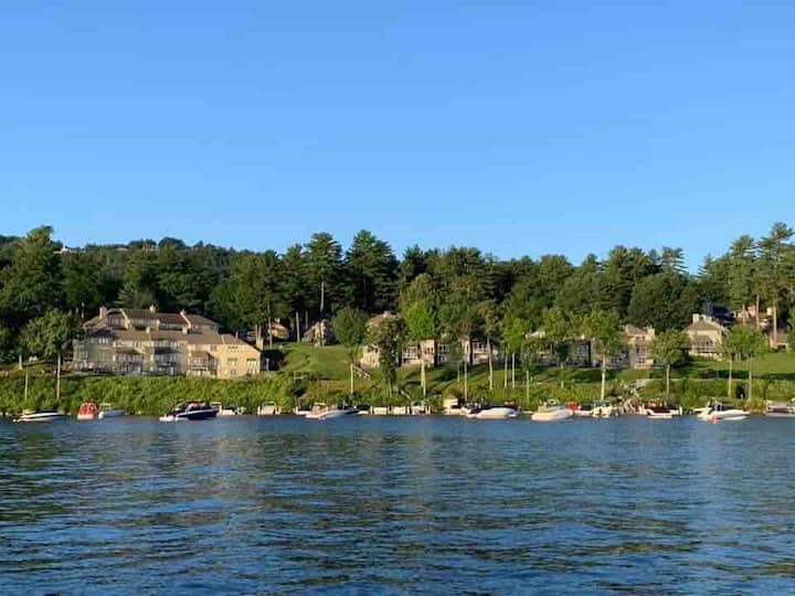 Ski Condo 3 Bd+loft! Lake View 3.7 Mi - Gunstock - Lake Winnipesaukee, NH