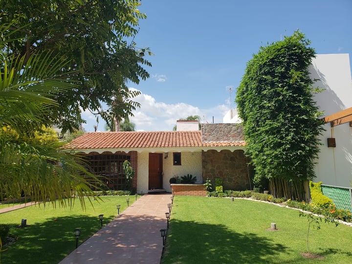Hermosa Casa, 2 Min. Caminando De Casa Club. - Atlixco