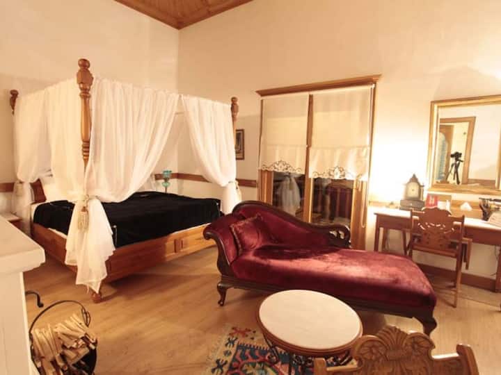 Standart Oda - Kerme Ottoman Palace - Akyaka