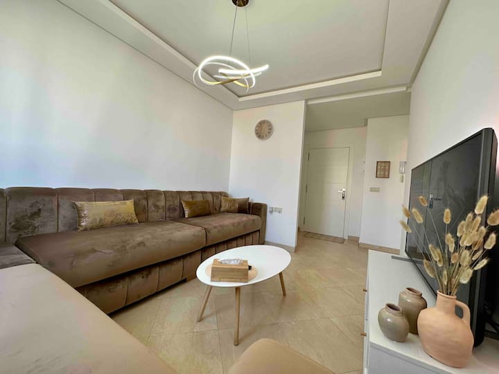Nieuw 4-kamerappartement Airco/iptv/wifi/babypack - Tetouan