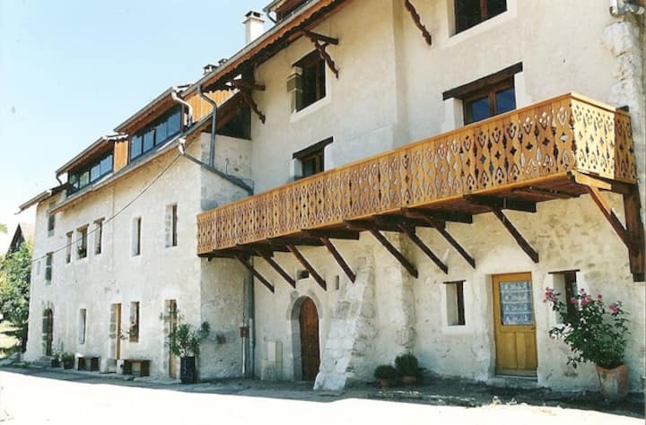 Dali. T4 Proche Lac Donnant Sur Jardinet - Culoz