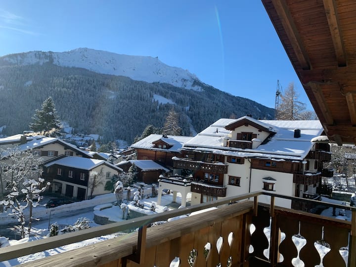 Ferienwohnung Mit Blick Auf Den Gotschna - Klosters-Serneus