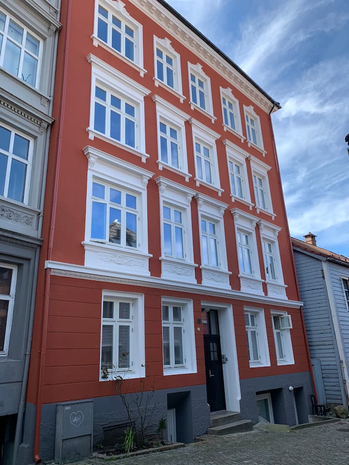 Bo Sentralt I Sjarmerende Og Rolig Strøk - Bergen, Noruega