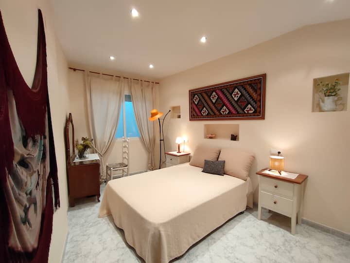 Cal Pataqué, Casa En Arnes - Arnes