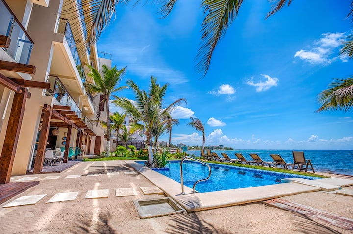 Large Upscale Penthouse, Just Right For Families Or Friends, Pool, Ac & Wifi! - Akumal