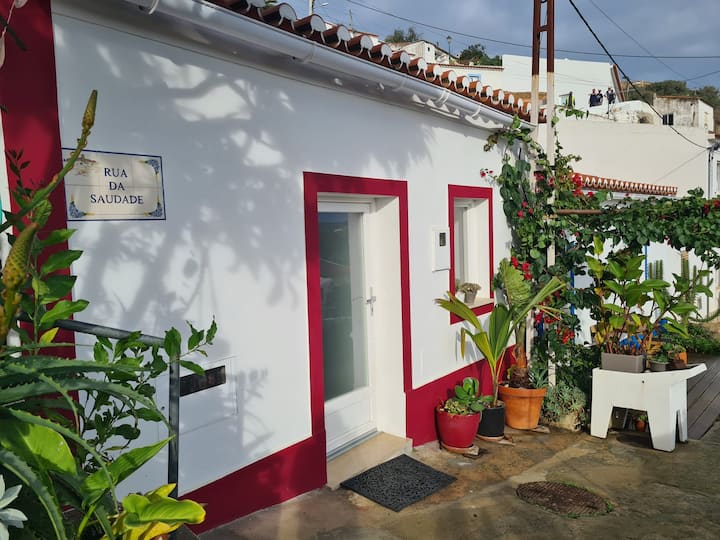 Maison Rouge Vieux Centre Aljezur - Aljezur