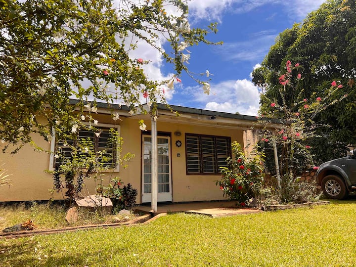 H2 | Fast Wifi | Smarttv L Dstvi Day/night Guard - Uganda