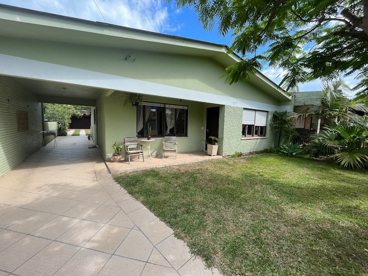 Casa Espaçosa, Confortável Próximo A Praia. - Tramandaí