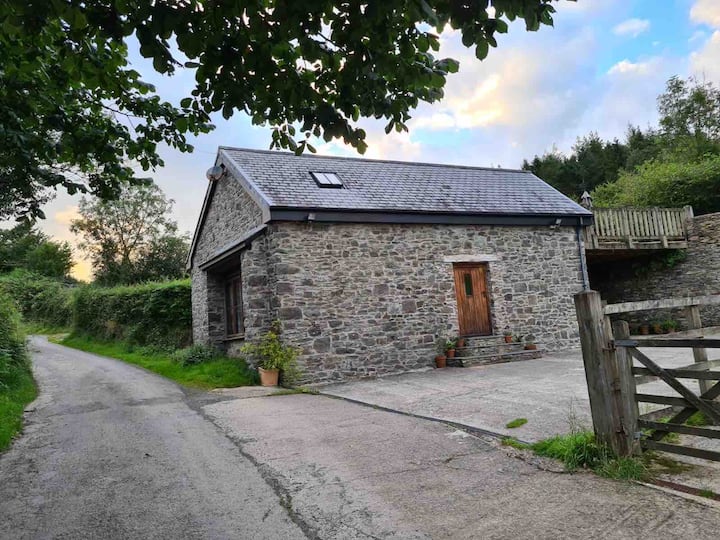 Threshing Barn - South Molton
