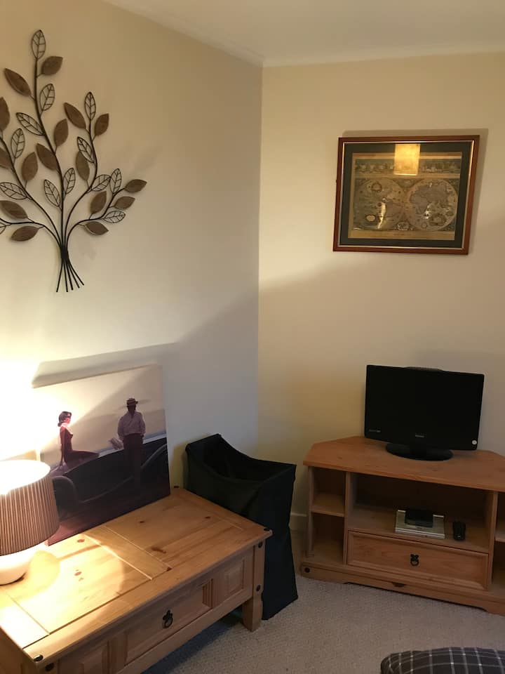 Dbl Bedroom, Loads Of Space And An Easy Going Host - Dundee