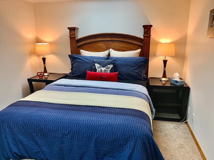 Airdrie Vacation Rentals | Airbnb