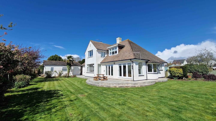 Spacious Family Holiday Home With Wonderful Views - Noss Mayo