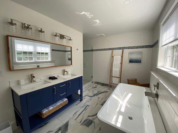 Luxury Apt, 5 Mins To Track/skidmore/downtown - Saratoga Springs, NY