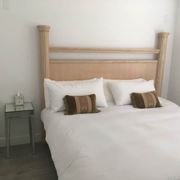 Cozy & Modern 1br Apt By Fort Lauderdale Airport - Dania Beach, FL