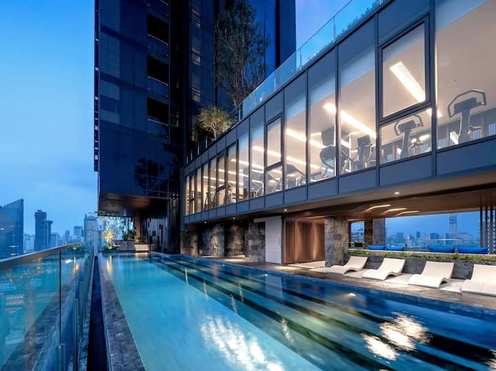 Mrt Rama9 Luxury Corner 1br  Skypool+gym - Bangkok