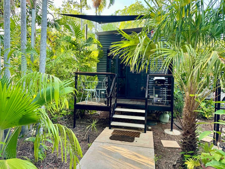 Studio Guest Suite Set In Tropical Garden - Darwin