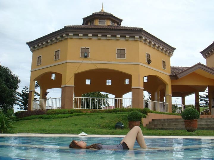 Basic Home Away From Home - Davao City